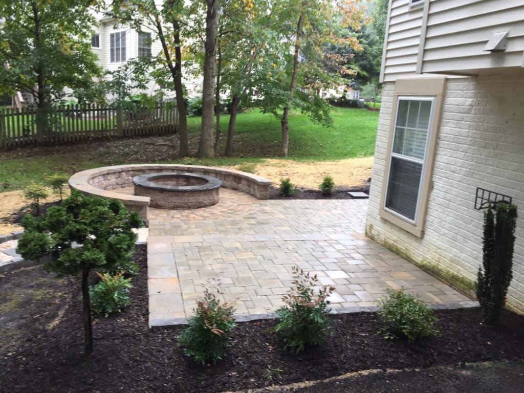 Proj-1-3-NewLine-Classic-Cobble-Patio - NOVA Landscape & Design